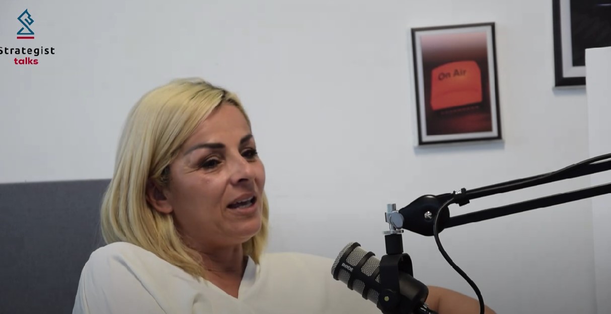 Κατερίνα Χριστοφίδου: Περιορισμός θητειών Ευρωβουλευτή σε περίπτωση ...